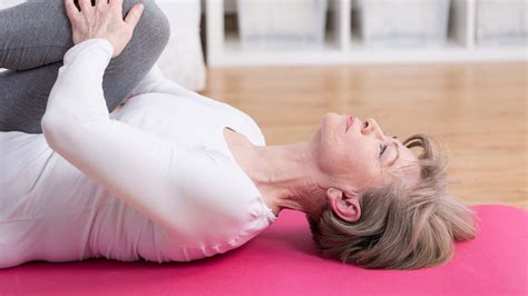 Упражнения при грыже позвоночника Первая Медицинская Клиника