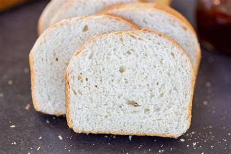 Pin By Dina Duschkin On Cocina Soft Fluffy Bread Recipe Fluffy Bread