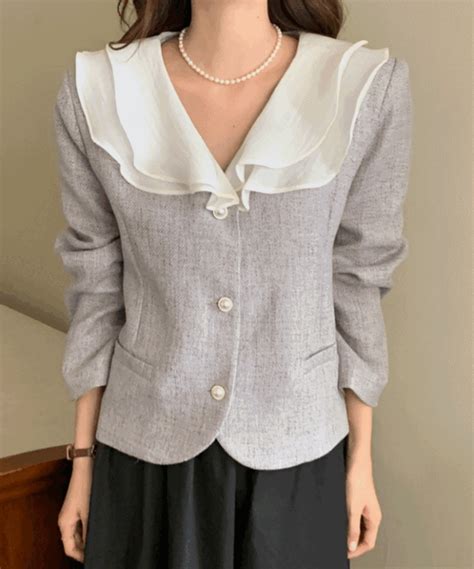 모어라벨 로맨틱하객룩 더블 프릴 카라 진주 버튼 트위드 정장 자켓 2color