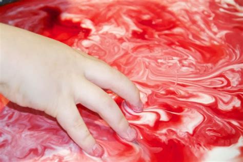 Candy Cane Goo Oobleck How To Make Oobleck Oobleck Candy Cane