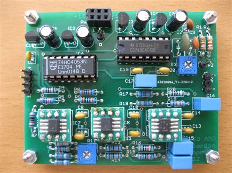 precision synchronous detection amplifier facilitates low voltage
