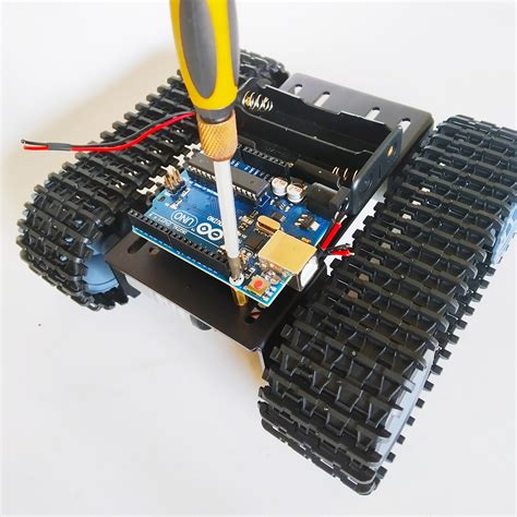 Arduino Robot Car Bluetooth Controlled And Programmed With Android