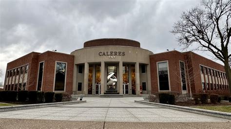 4 Ex Clayton Mayors Blast School Districts Caleres Hq Plan