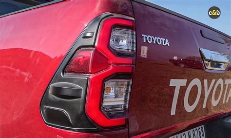 Review Toyota Hilux The Go Anywhere Do Anything Vehicle