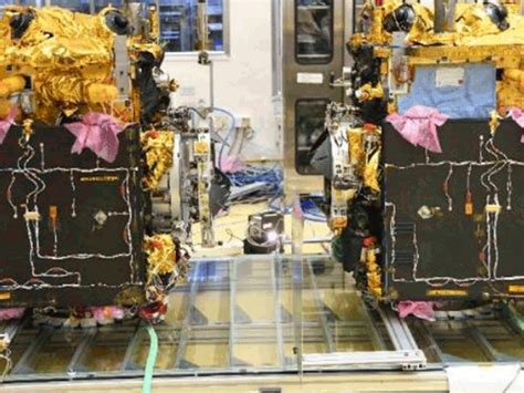 Launch Vehicle Of Space Docking Experiment Mission Is Ready Isro ने Spadex मिशन का लॉन्च