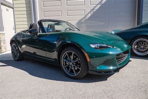 British Racing Green Nd Miata Scrolller