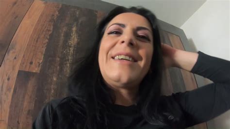 I Want To Sit On Your Face So That You Can Smell The Aroma Of My Ass Do You Want