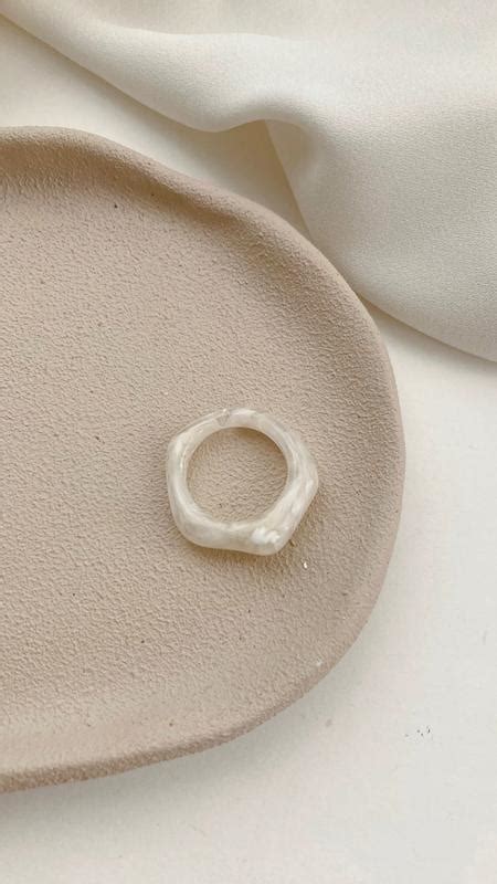 رگالو گالری انگشتر چانکی کرمی