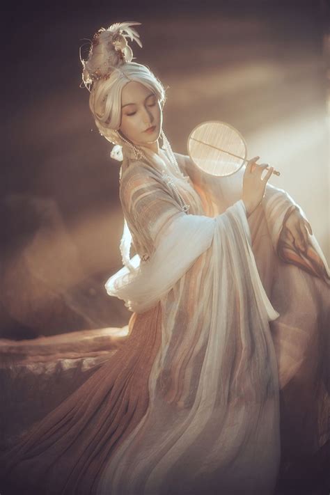 Ghim của PeachSun trên cosplay Cosplay Hình