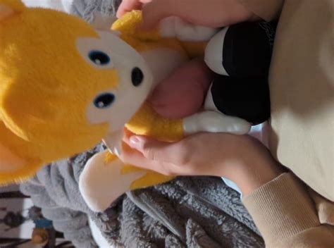 Playing With Tails Thisvid Com