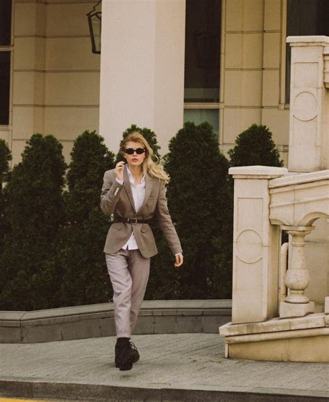 Picture Of Luna Model