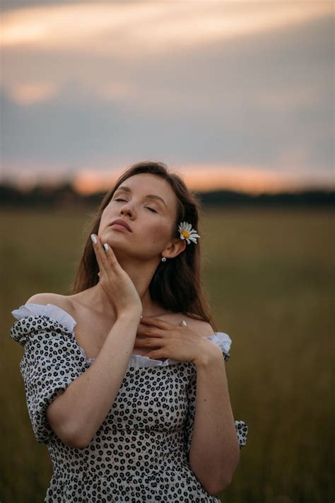 Фотосессия в поле в 2024 г Летние фотосессии Фотосессия Фотосъемка
