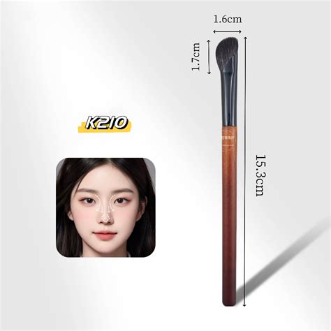 Master Series K210 เคียวจมูกเงาแปรงครึ่งพัดลมขนแกะใบหน้าแปรงแต่งหน้า