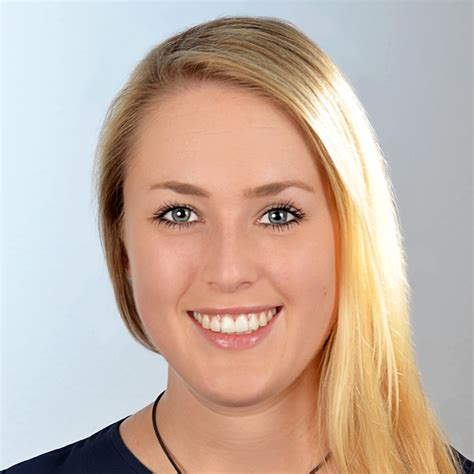 Anna Hofmanns Instagram Twitter And Facebook On Idcrawl