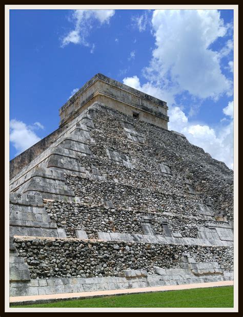 Chitza Itza — Purposeful Wander