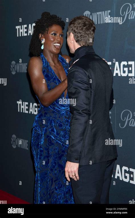 Jodie Turner Smith Und Michael Fassbender Bei Der Premiere Der