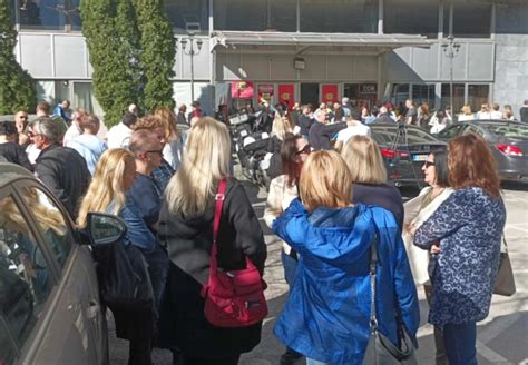 Почна протестот на Самостојниот синдикат за здравство