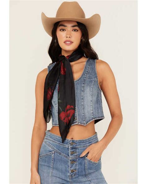 Product Name Idyllwind Womens Roses Wild Rag