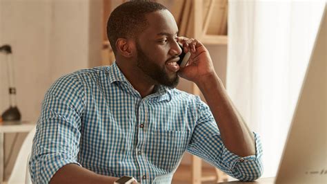 11 Phrases Brilliant People Say At Work That Actually Mean Youre Not