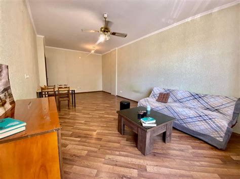 იყიდება გარემონტებული 3 ოთახიანი ლუბლიანაზე შენი სახლის სააგენტო