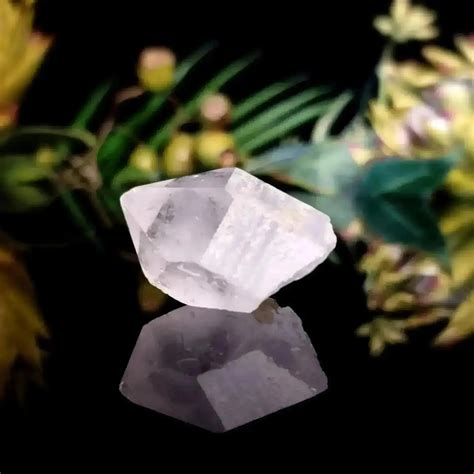 Natural Clear Quartz Point 766368v1724133903