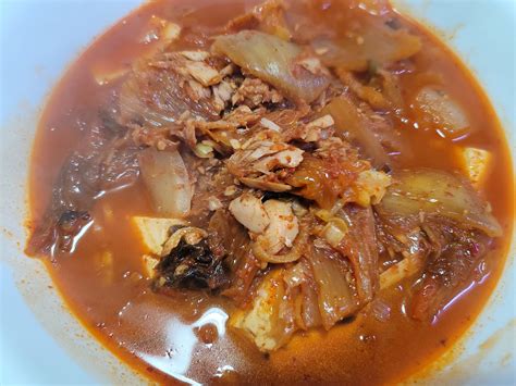 참치김치찌개 레시피 참치묵은지찌개 묵은지요리 참치캔요리 만드는방법