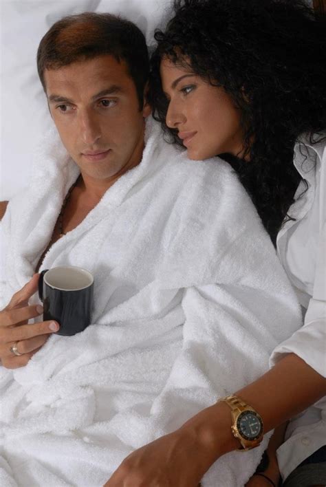 ზურას და სალომეს თითებზე ამოტვიფრული სიყვარული