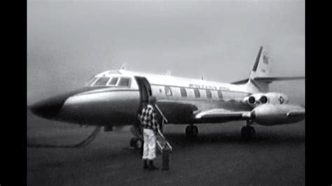 Lockheed C 140b Jetstar Arrival And Take Off 1965 Youtube