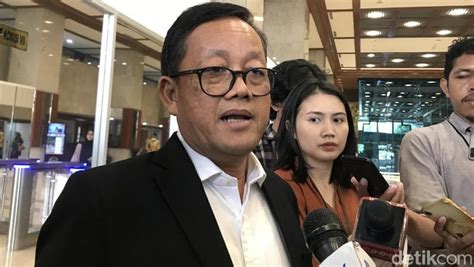 Harga Minyak Dunia Selangit Dpr Wanti Wanti Apbn Bisa Jebol