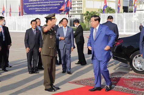 សម្ដេចតេជោ ហ៊ុន សែន អញ្ជើញដឹកនាំគណៈប្រតិភូជាន់ខ្ពស់បំពេញទស្សនកិច្ចផ្លូវការនៅសាធារណរដ្ឋម៉ាល់ឌីវ