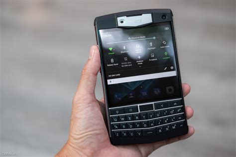 Trên Tay Unihertz Titan Blackberry Passport Phiên Bản To