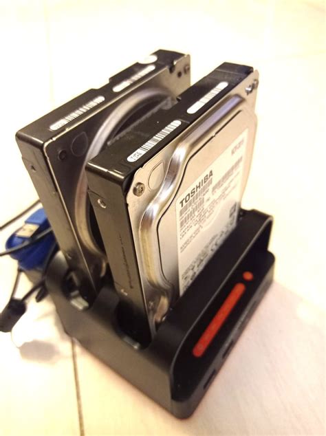 硬碟儲存器 工作站 硬碟站 多功能娛樂文書 電視節目儲存 遊戲儲存 電腦＆科技 電腦周邊及配件 硬碟及儲存器 Carousell