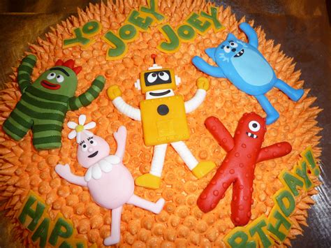 Yo Gabba Gabba Cake