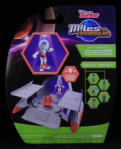 Shes Fantastic Miles From Tomorrowland Loretta And Phoebe