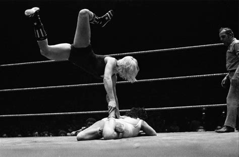 Vintage Female Wrestling 27 Amazing Photos That Show Women Fighting