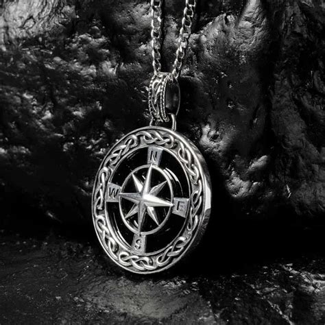 Mens Sterling Silver Black Onyx Celtic Compass North Star Pendant