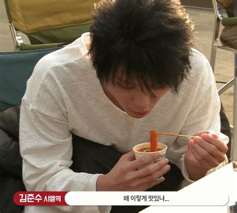 𝐰𝐢𝐧𝐧𝐢𝐧𝐠 on Twitter 당분매니아 L이 떡볶이를 먹는 희귀영상을 획득했다 https t co XVXO JbvoU Twitter