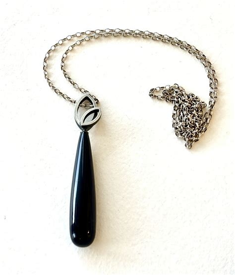 Artwork Onyx Leaf Pendant The Diversion Gallery