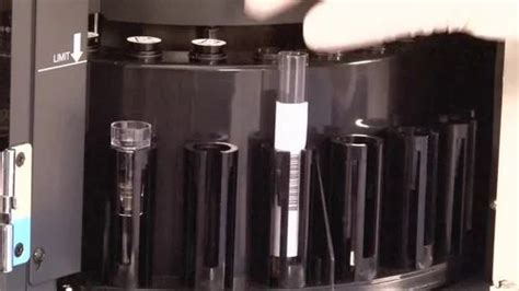 Fully Automatic Hormones Tosoh Aia 360 Immunoassay Analyzer For Hospital User Input Touch At