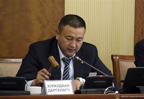 Төсвийн байнгын хороо хоёр асуудал хэлэлцэн шийдвэрлэв