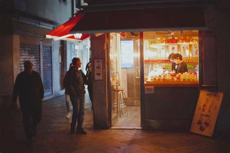 What Are Semi Variable Costs Simplicable