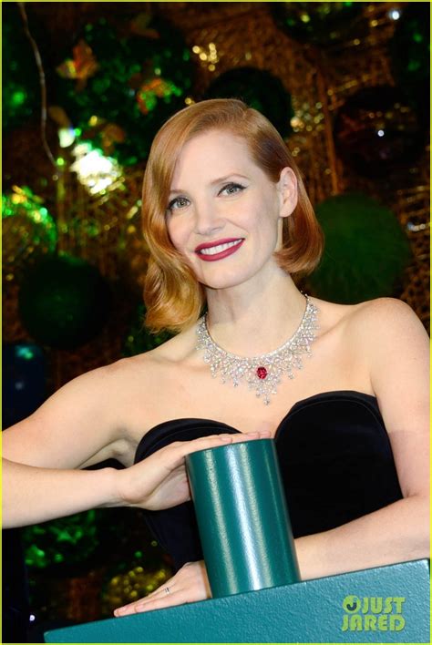 Jessica Chastain Kicks Off The Holiday Season Photo 4177605 Jessica