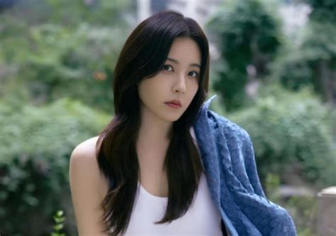 反转再反转！曾黎工作室徽章失窃，粉丝澄清误会后脱粉！