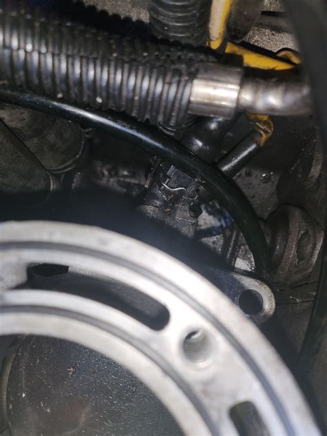 How Do I Remove The Fuel Injectors From A 2006 Polaris Switchback 900 Snowmobile Forum