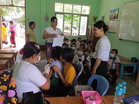 ရွှေပြည်သာမြို့တွင် ကျောင်းသား သူ ၁၆၀ ဦးအား ကိုဗစ် ၁၉‌ရောဂါ ကာကွယ်ဆေး ဒုတိယအကြိမ် ထိုးနှံ