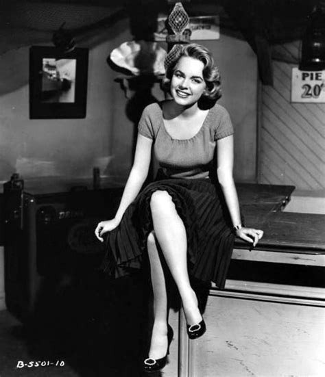 46 Glamorous Photos Of Terry Moore In The 1940s And 1950s ~ Vintage