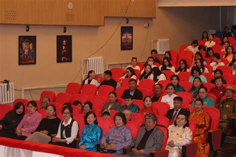 АШУҮИС ийн Дорноговь аймаг дахь салбар Анагаах Ухааны Сургууль Added A New АШУҮИС ийн