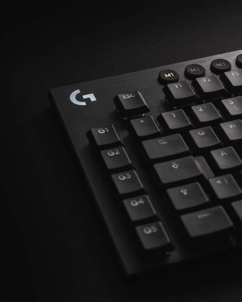 How To Pair Logitech Keyboard Via Cable Or Bluetooth In 2023