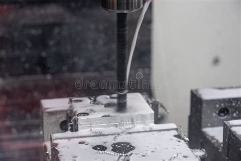 Metalworking Cnc Lathe Milling Machine With Coolant Milling Apiece Of