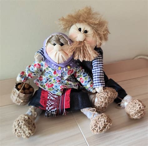 Кукла Баба Марта малка голяма Ръчна изработка Handmasters Bg